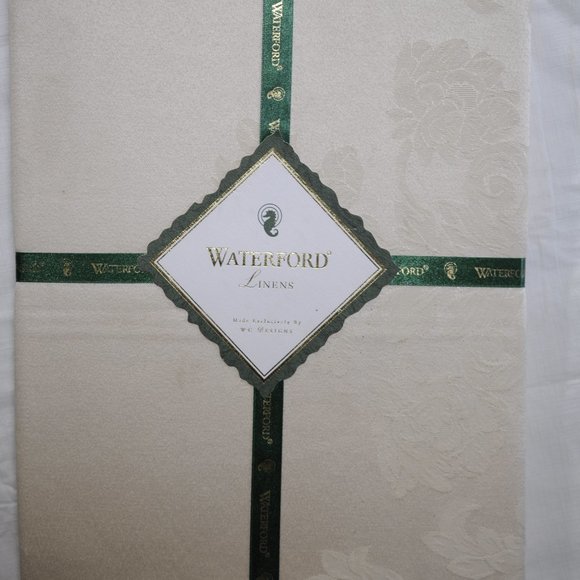 Waterford | Dining | Waterford Linens Tablecloth | Poshmark